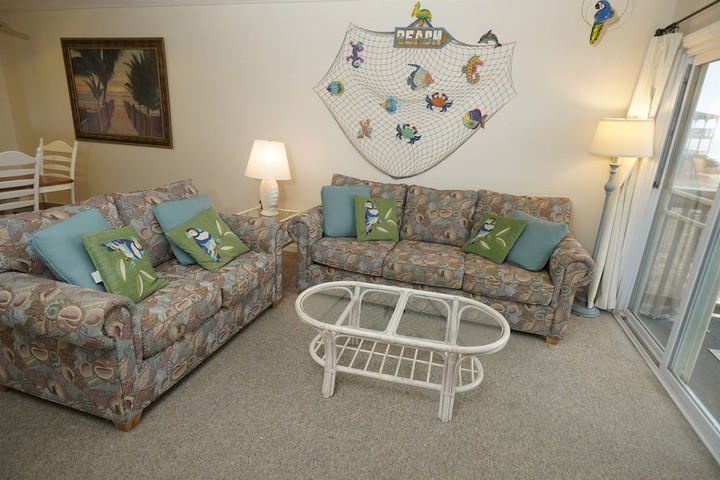 Hatteras Heaven® - Oceanfront 2br/2 Bath Condo - Pool, Renovated Kitchen, King - Outer Banks, NC