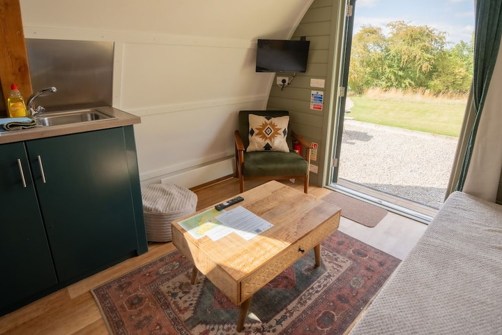 Wigwam Holidays Ensuite Cabin With Hot Tub - Thirsk