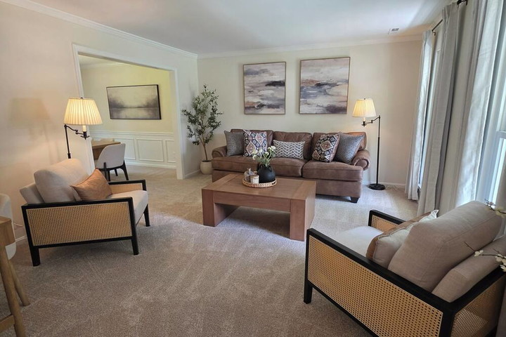 Spacious Colonial-style Single-family Home - Waldorf, MD