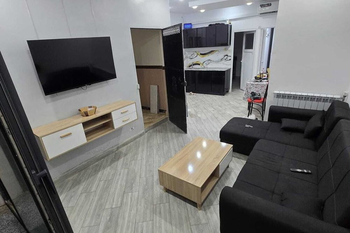 Stunning Garden-level Apartment With A Pool And A Steam Room - Algeria