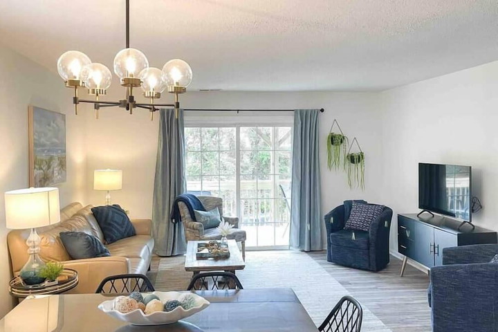 The Gathering Place - 1 Block From Beach! - Swansboro, NC
