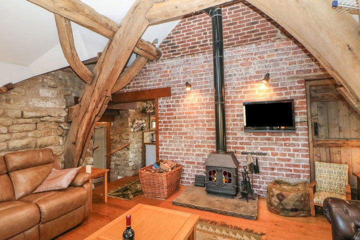 Wyndell Cruck Cottage, Character Holiday Cottage In Stocksbridge - Barnsley