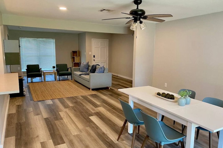 3 Br Getaway Ideal For Families - Missouri City, TX