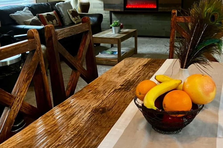 Thermopolis Top Rated Vrbo. Pool Passes + Pets + Comp Breakfast = Perfect - Thermopolis, WY