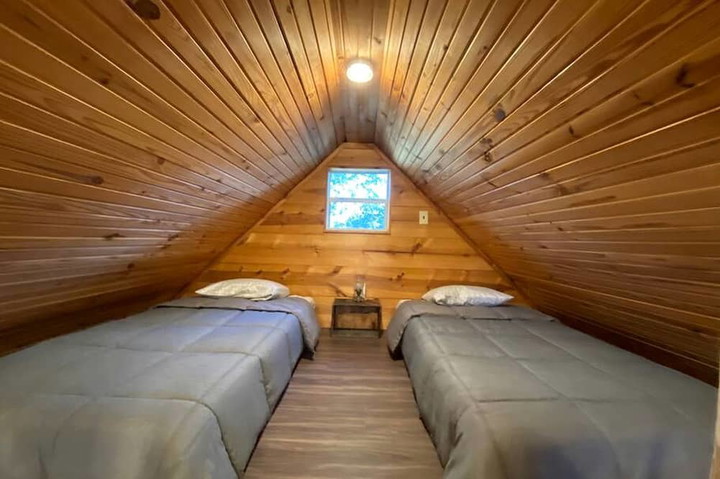 Rustic Texas Hill Country Vacation Rental With A Fire Pit - Spicewood, TX