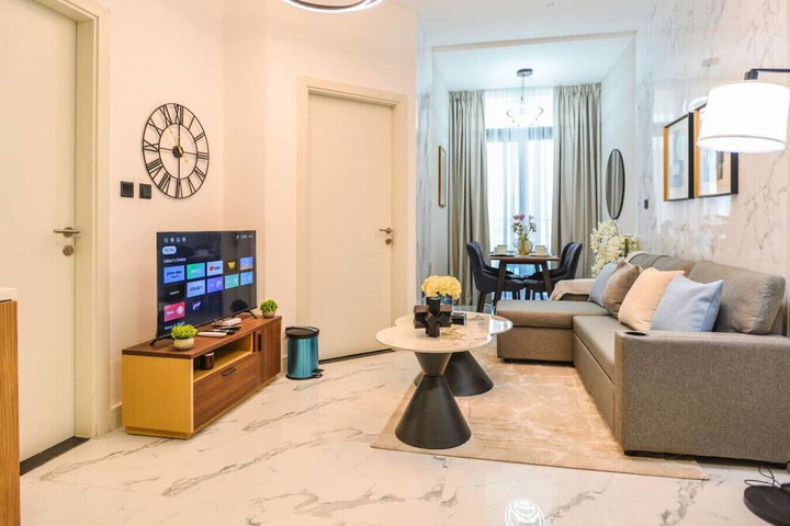 Mariah Vista | Modern 1br Junior With Balcony - Abu Dhabi