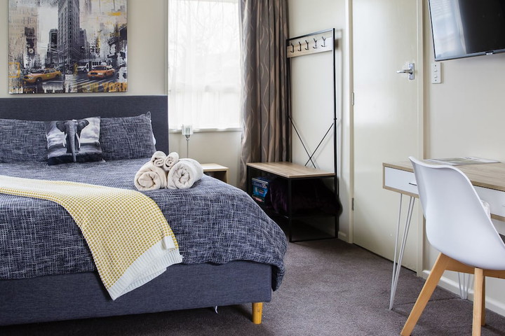 Chic Private Studio Close To Airport, Bus & Shops - Breakfast Included - Christchurch