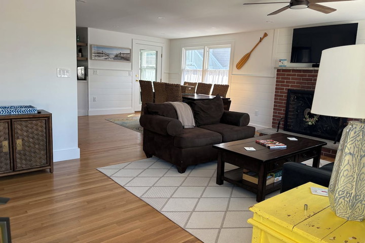 Ez Walk 2 Beach & Eats 2 Off Bay Bikes Badges Firepit Game Room Towels & Linens! - Surf City