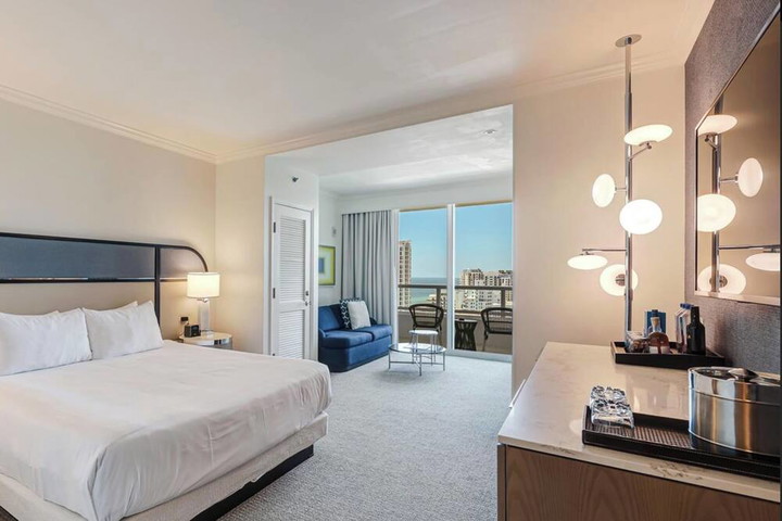 Terrace Jr Suite  Oceanfront Resort  Fontainebleau Tresor  Spa Bikes Included - Miami Beach, FL