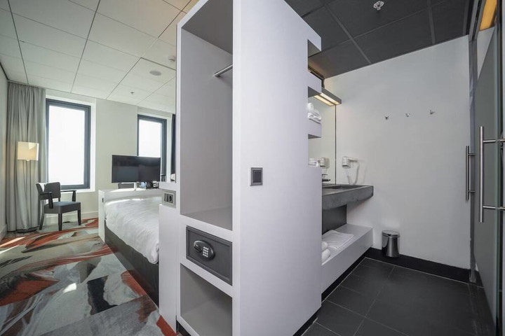 Historic Leiden Room With Indoor Swimming Pool Near Cultural Sites - Katwijk aan Zee