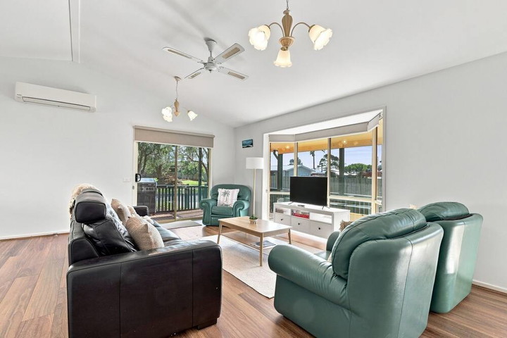 Great Value Family Home Has Everything You Need For A Relaxing Stay In Beautiful Inverloch. - Inverloch