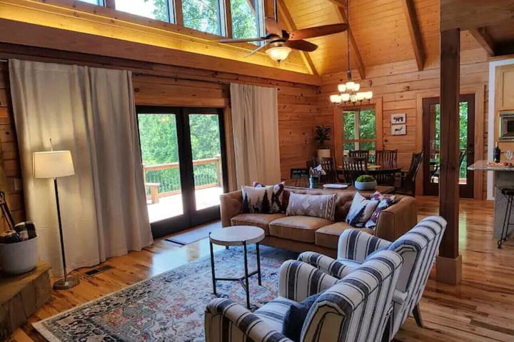 Dolly's Ridge Perfect Mountain Getaway - Franklin, NC