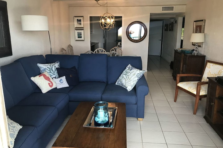 Amazing Condo In Cowpet Bay West, Steps From The Beach, Pool And Restaurants - Saint Thomas