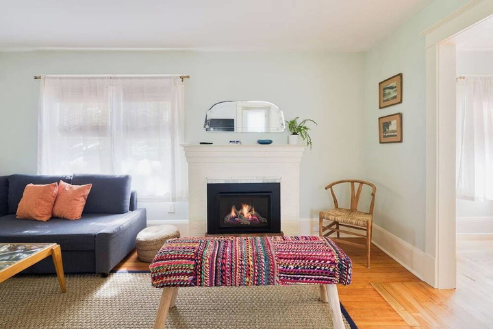Frog Jump Lane · Bungalow + 3 Cottages, Sleeps 20 - Burlington, VT
