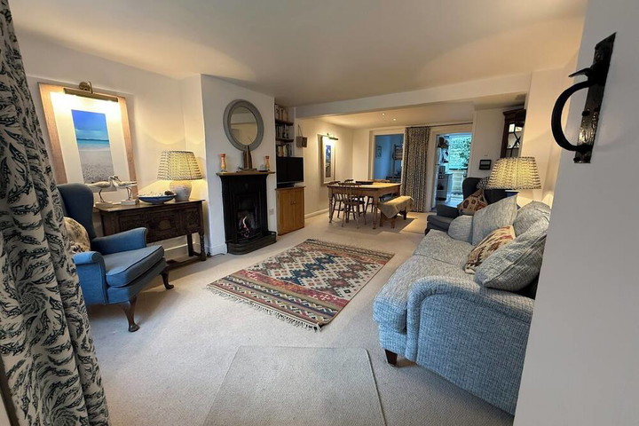 Beautiful Harbors Listed Coastguard Cottage, Snowhill, Westwittering - West Wittering