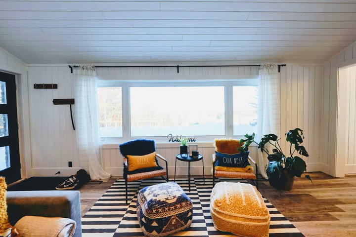 Newly Renovated Secluded Cottage - Huntsville