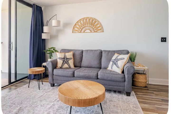 Sunray Suite - Beachfront Condo With Indoor And Outdoor Pool - Carolina Beach, NC