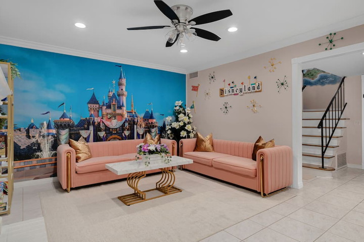 Disneyland Oasis: Heated Pool, Arcade, Theater + - Buena Park, CA