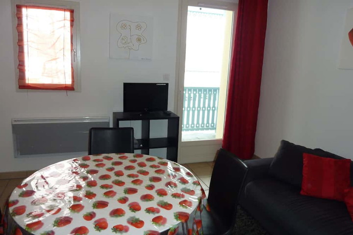 Location Chalet Neuf Cauterets 3 P 5 Personnes Centre Ville Parking Terrasse - Cauterets