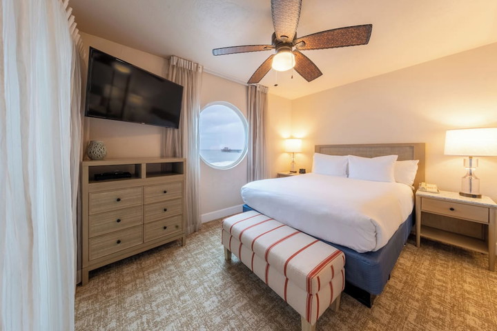 2 Units W/ Balcony | Kitchen | Walk To The Beach - Oceanside, CA