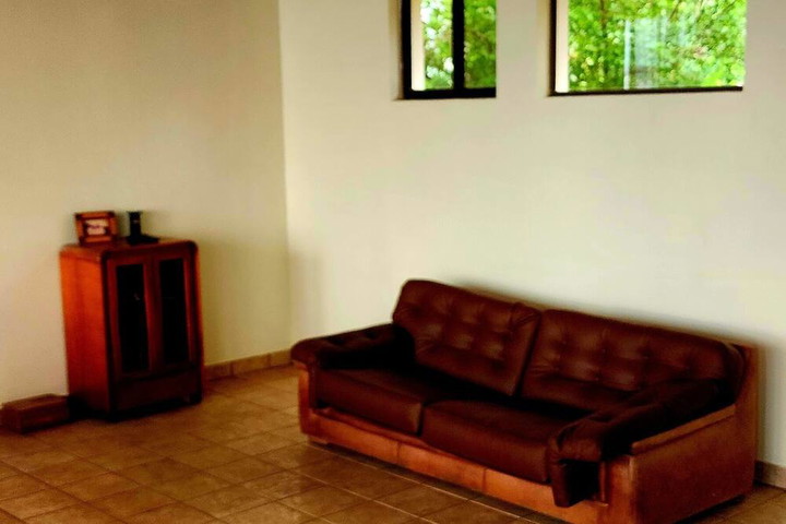 3-bedroom Villa In Beautiful Hatillo With Ac - San José