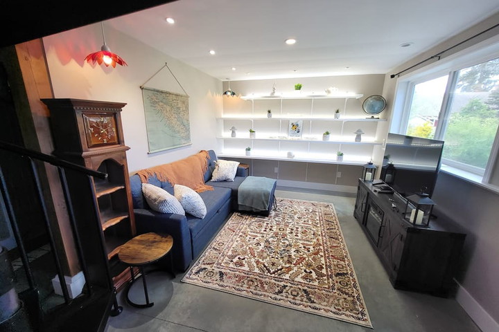 The White Rabbit Inn, We Offer A Relaxing And Romantic Getaway Experience! - 브리티시컬럼비아