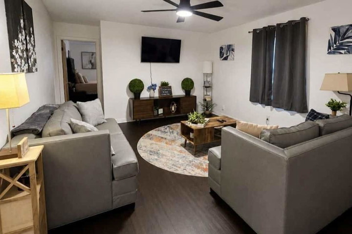 Waggoner In Longview - Longview, TX