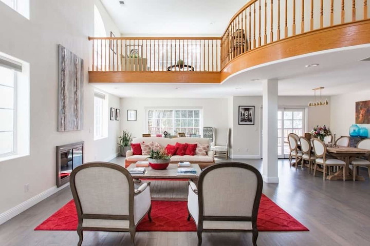 Superb Location. Sunny 3700sqf Sanctuary. Trails/woods/views. 20min From Sf - Oakland, CA