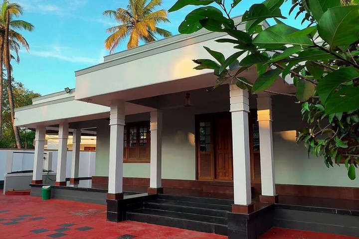 Invito Beach Resort  A Bright, Beautiful Arabian Sea Stay - Kodagu