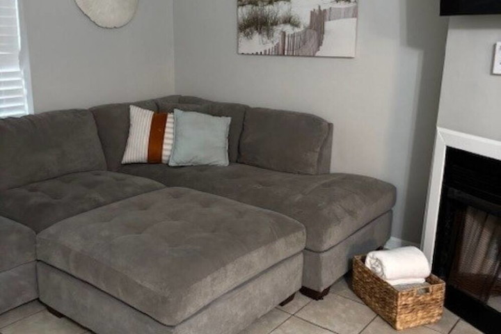 The Cypress House Cozy 2-bedroom Townhome Mins From Pairs Island - Port Royal, SC