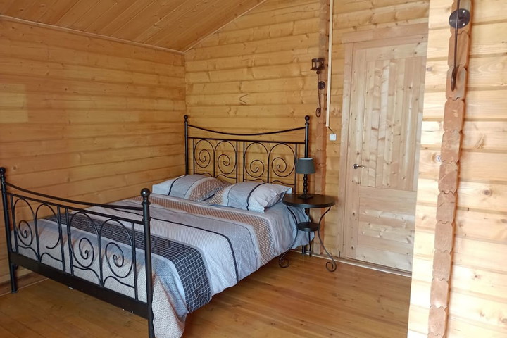 Le Chalet A La Campagne Aux Portes De Paris - Île-de-France