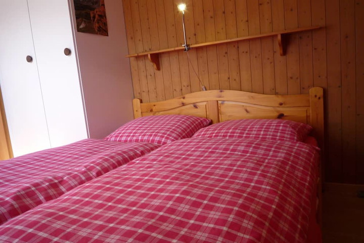 Appartement Ensoleillé Avec Terrasse Dans Un Cadre Idyllique, 2 Chambres, Pour 4 Personnes - Vals