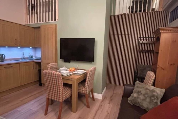 Hollybrake Haven Gatwick - Crawley