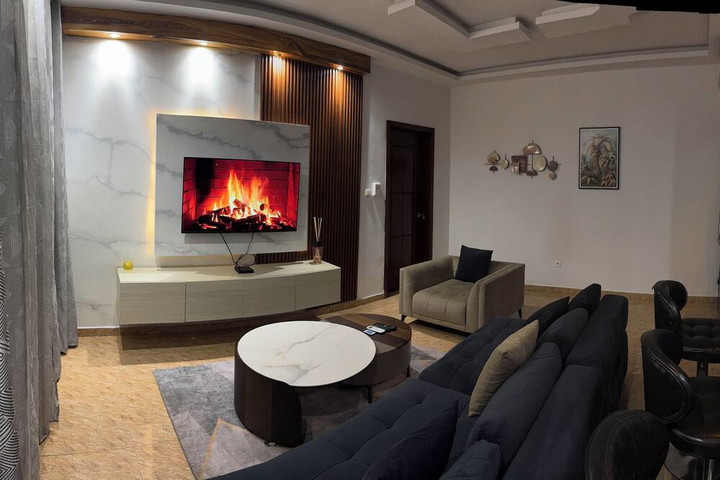 Chic, Modern Apartment In Gb, 3 Min From Town Center. - Kinshasa