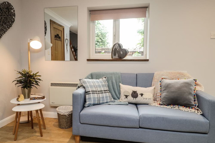 Ditsys Den, Pet Friendly, With A Garden In Paddock Wood, Kent - Cranbrook