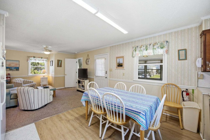 7604 - Uncle Pooh's Cottage, Avon Obx Cottage | Walk To Beach & Sun Deck - Outer Banks, NC