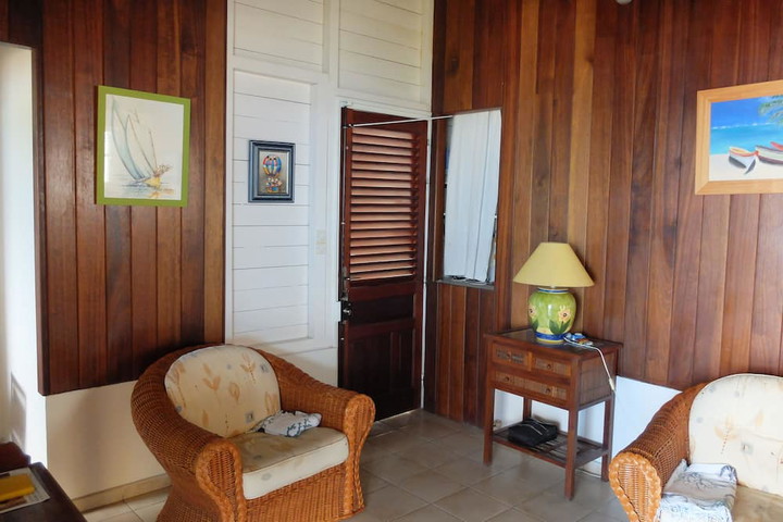Villa Valentine, Ocean View, Private Pool, 5 Bedrooms, 5-minute Walk To The Beach - Martinique