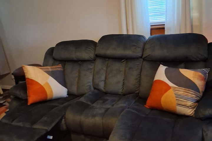 Small And Cozy 3-bedroom House With Ac In Enchanting Carbondale - Carbondale