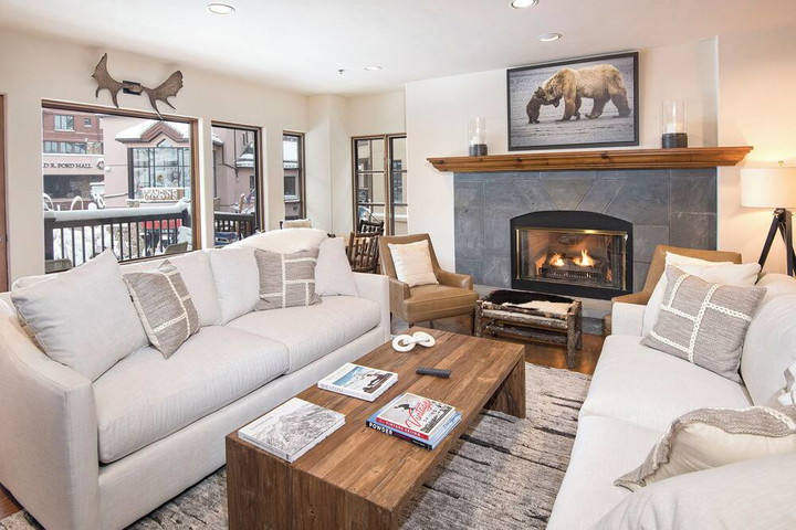 Charlie's Slopeside: Ski-in/out In Heart Of Beaver Creek, Ice Rink Views, Walk Everywhere - Beaver Creek, CO