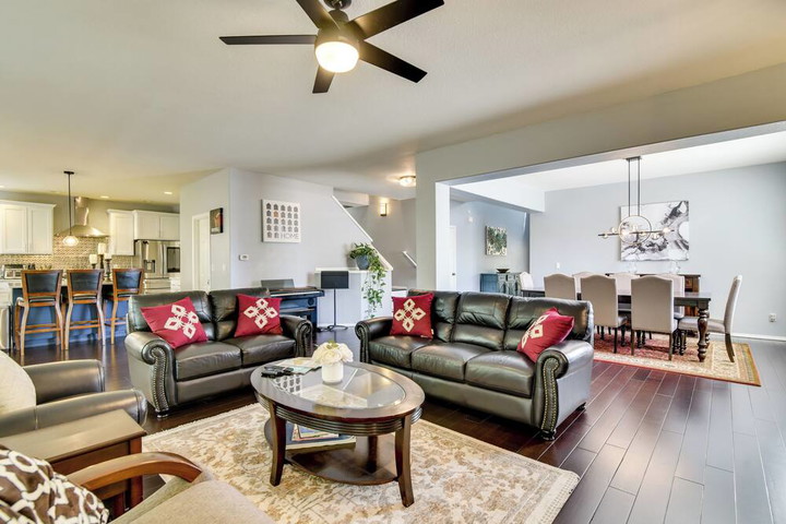 Spacious Tigard Home Near Downtown Portland - Beaverton, OR
