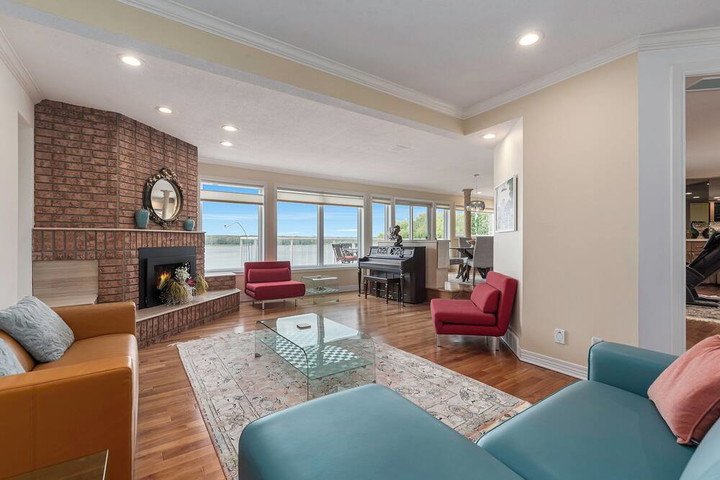 Luxury Living! Ideal For Your Vacation Or Short Term Rental Rental - Ottawa