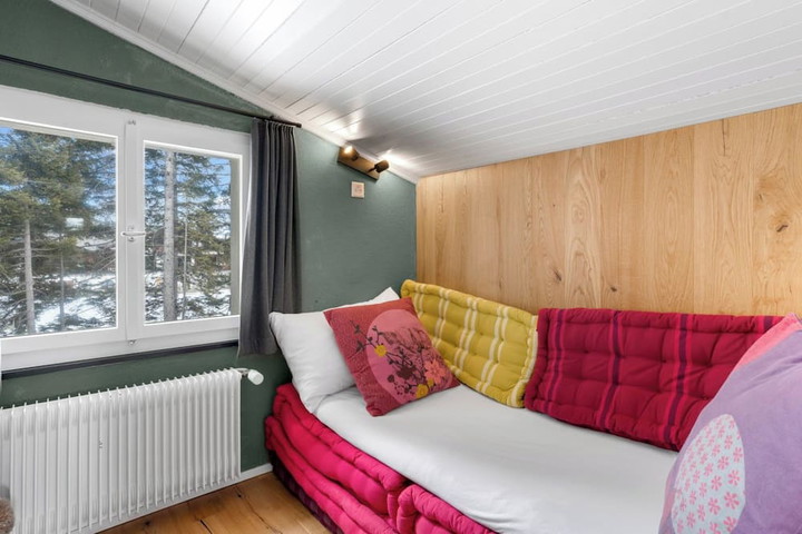 Ferienhaus Soras In Lenzerheide: 5 Zimmer, Balkon & Wlan Für Bis Zu 6 Gäste - Valbella