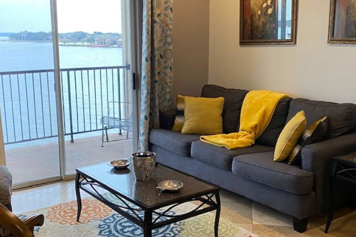 Your Place Right On The Lake With Third Floor Balcony To Watch The Sunset 2x2+1 - Willis, TX