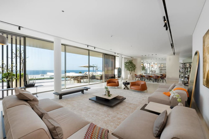 4br Coastal Haven W/ Private Pool | Al Zorah - Sharjah