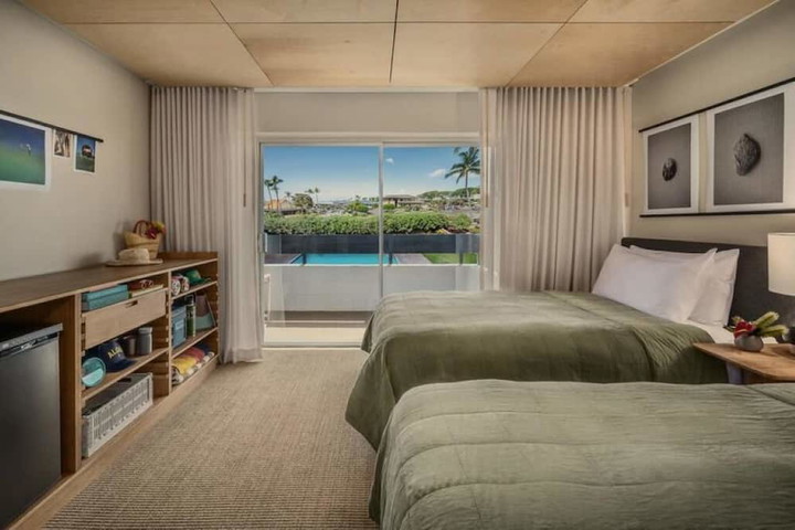 Live The Island Life: 2 Modern Rooms, Pool, Bikes, Daily Poolside Yoga - Kailua-Kona, HI