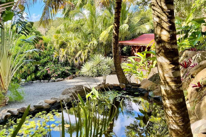 Mabouya Bungalow Créole 2 Personnes (Un Clic Clac Accueille 2 Personnes Supplémentaires) - Guadeloupe