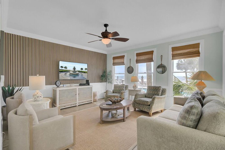 109 Grand Pavilion By Avantstay | Beachfront Views - Isle of Palms, SC