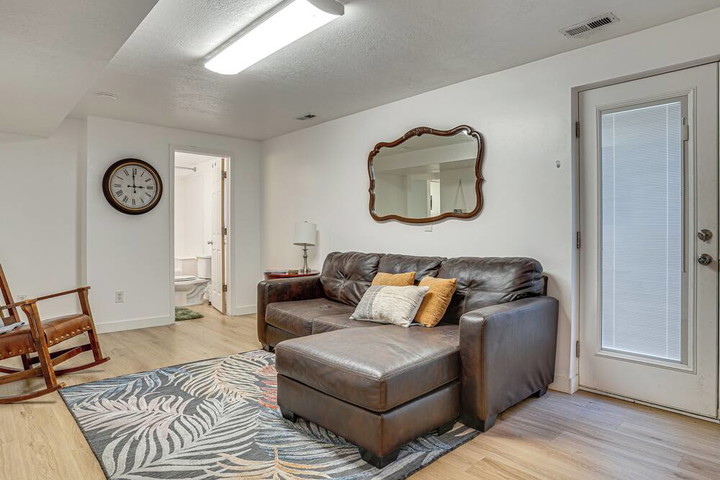 Utah Valley Basecamp: Apt For Hikers & Explorers! - Payson, UT