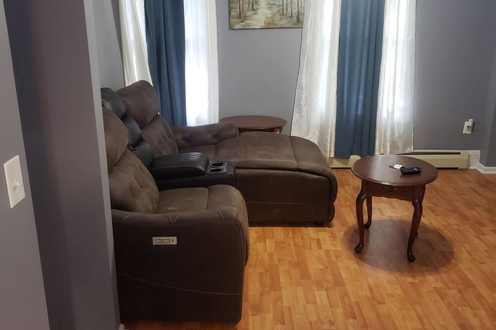 The Silhouette! Chic 1-bedroom With Wifi And Ac In Serene Hartford - Farmington, CT