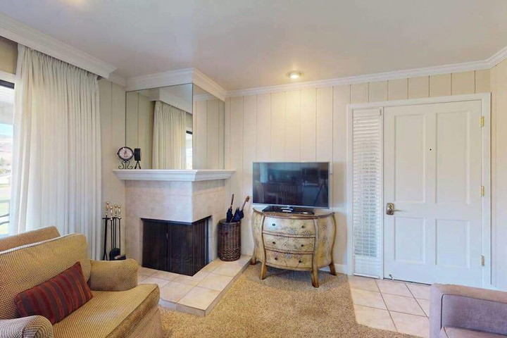 Napa 2br Silverado Condo  Two King Suites, Golf Views & Pool - Yountville, CA
